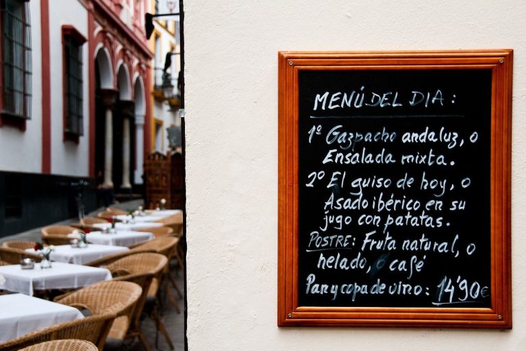 What Do Peruvians Eat for Lunch and Why Is It Such a Big Deal? - Enigma ...