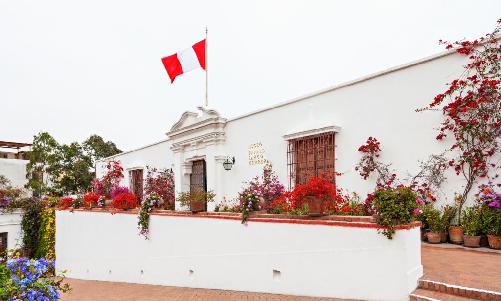 How Museo Larco Saved Peruvian History - Enigma Blog