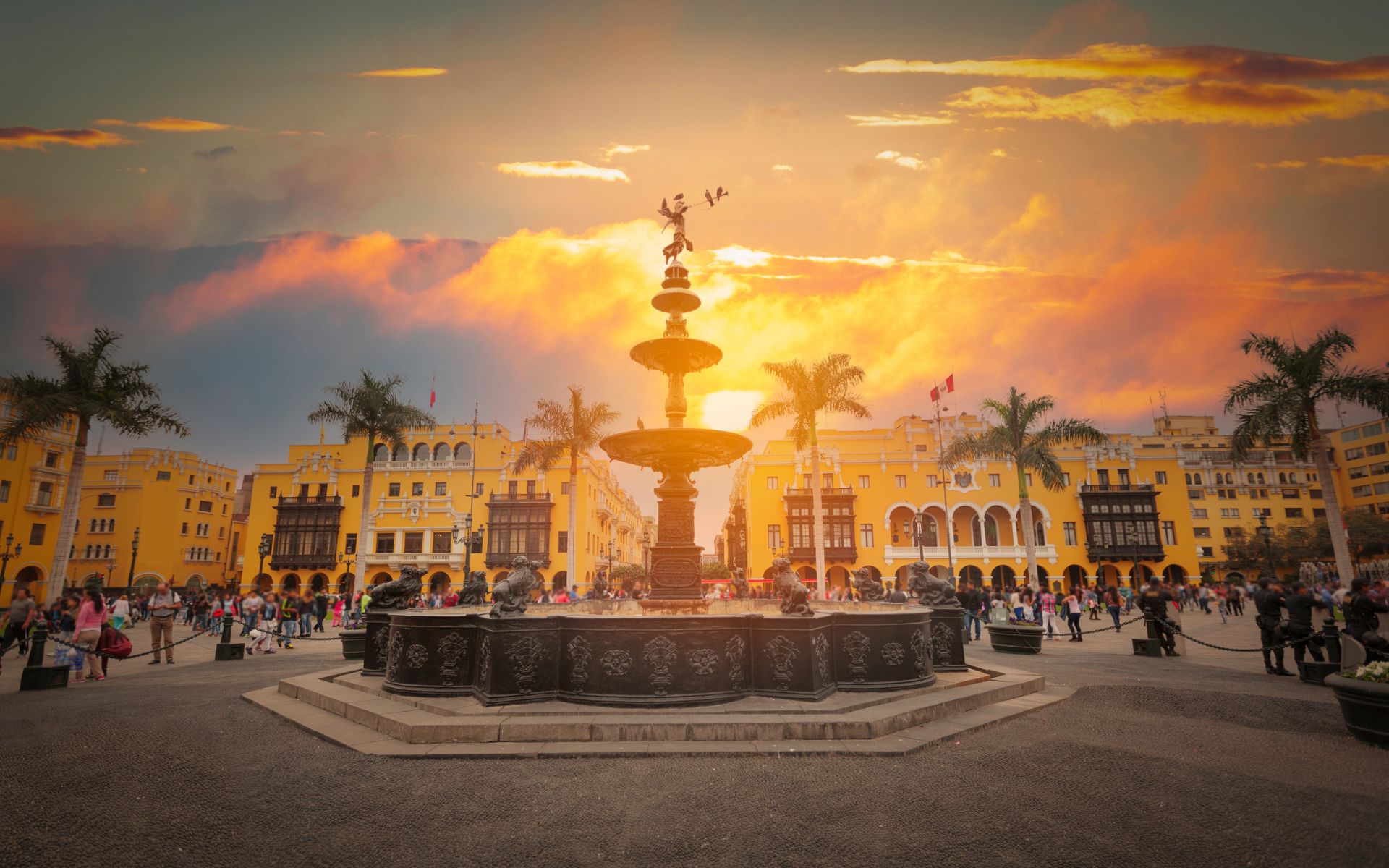 The Colonial and Republican Lima from Plaza de Armas to Plaza San ...
